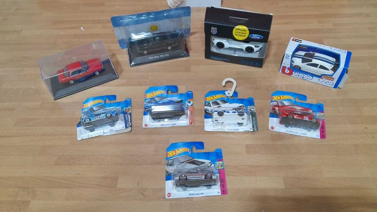 Lot 623 - FORD GT 2017 2.4G WIRELESS COMPUTER MOUSE