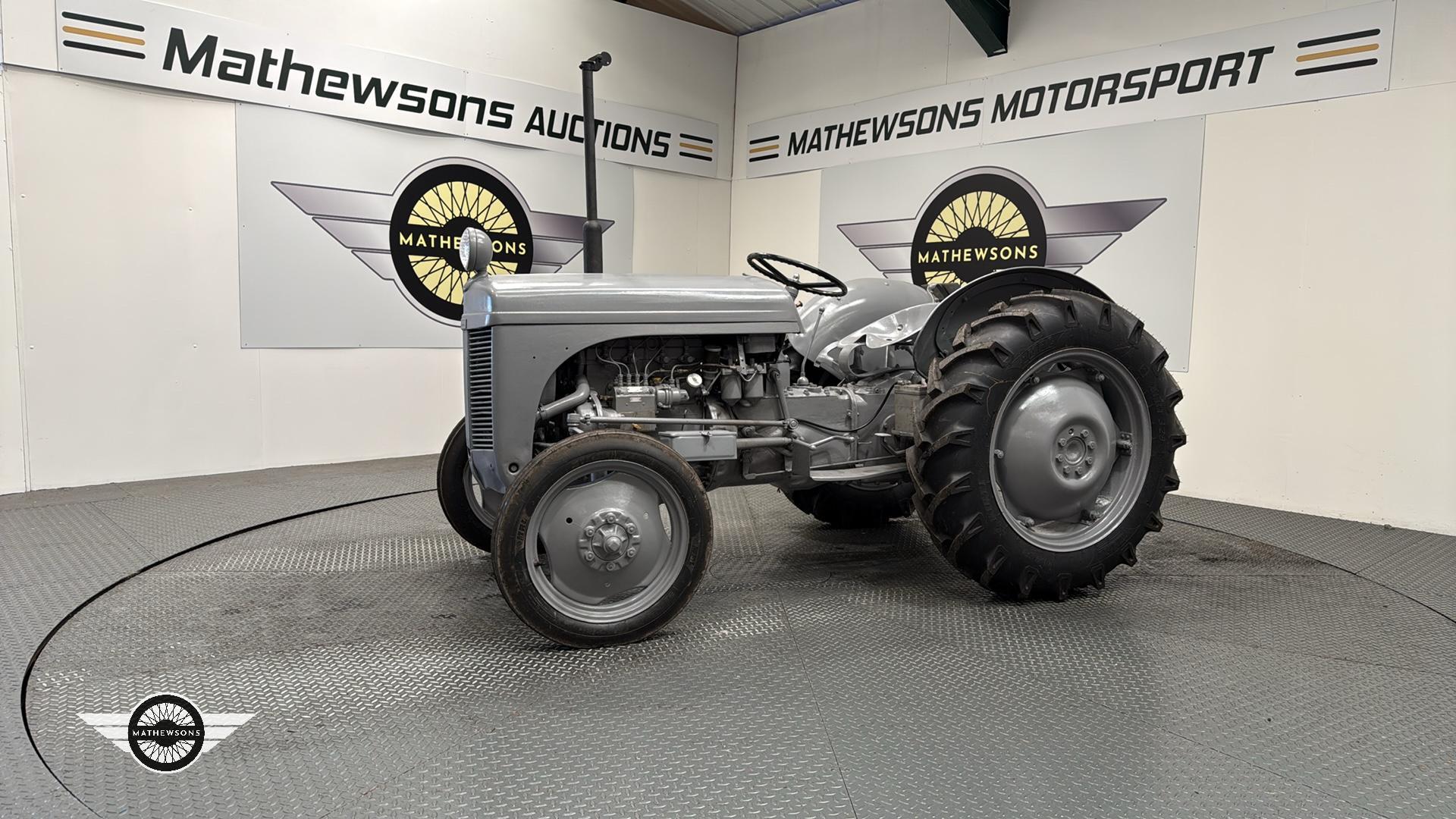 Lot 126 - 1952 FERGUSON TEF20
