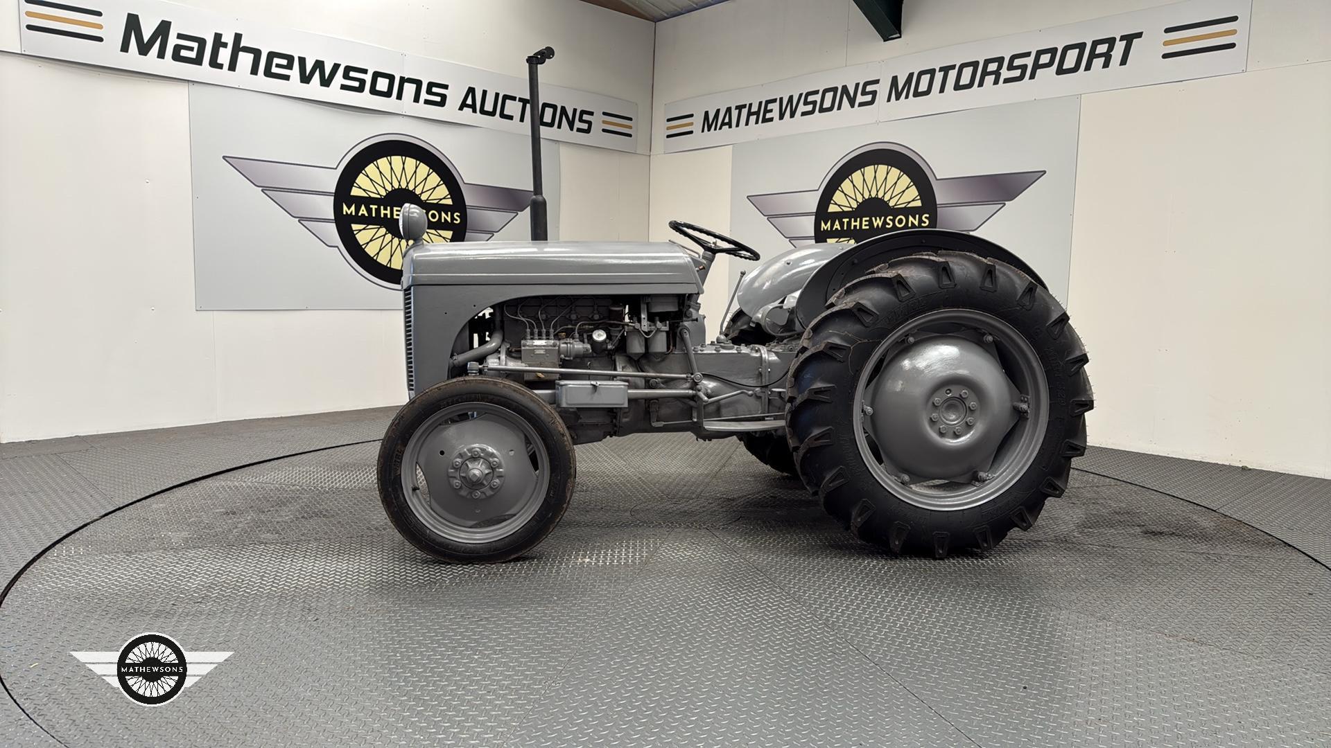 Lot 126 - 1952 FERGUSON TEF20
